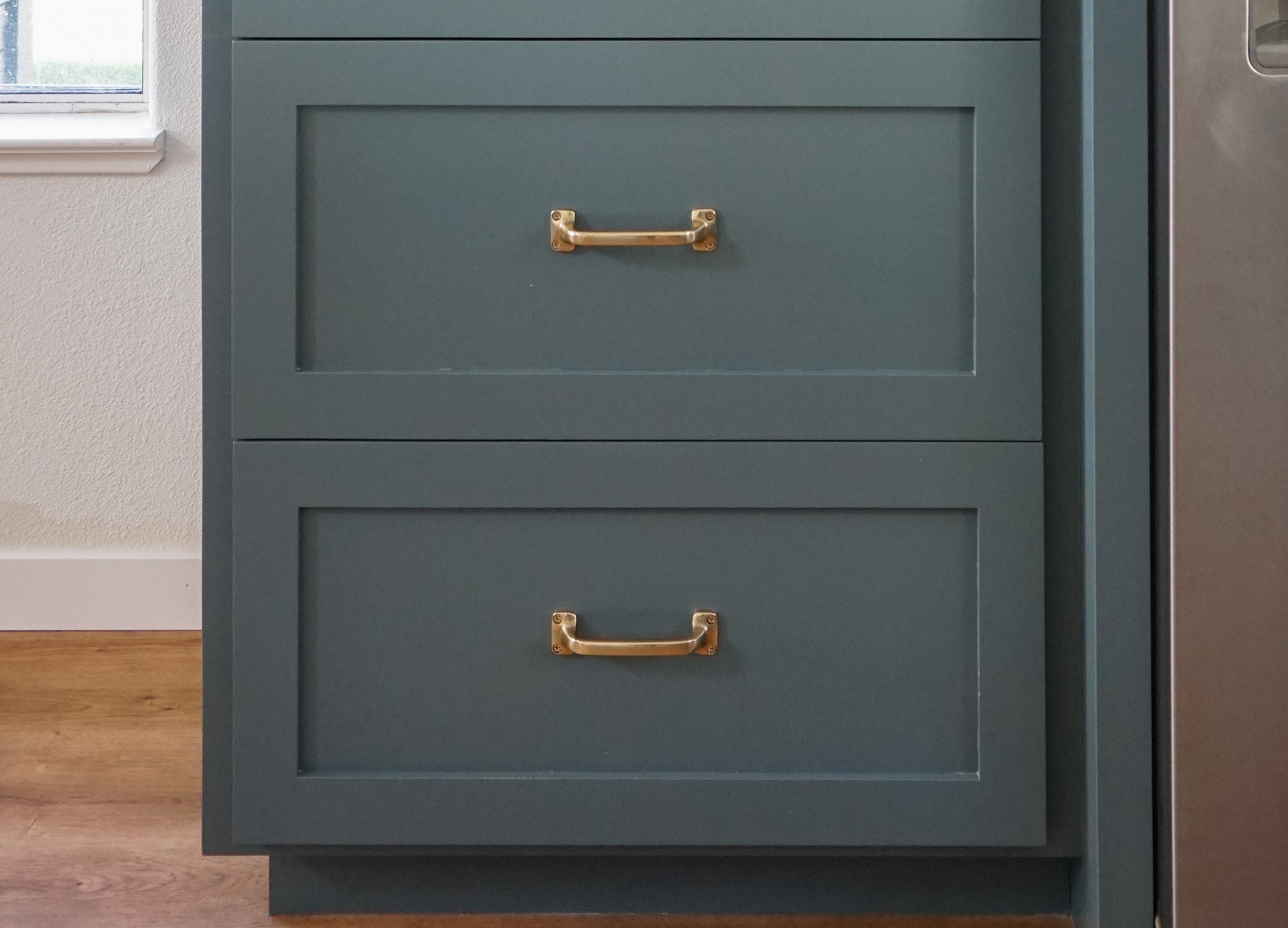 Utility Pulls | Emtek