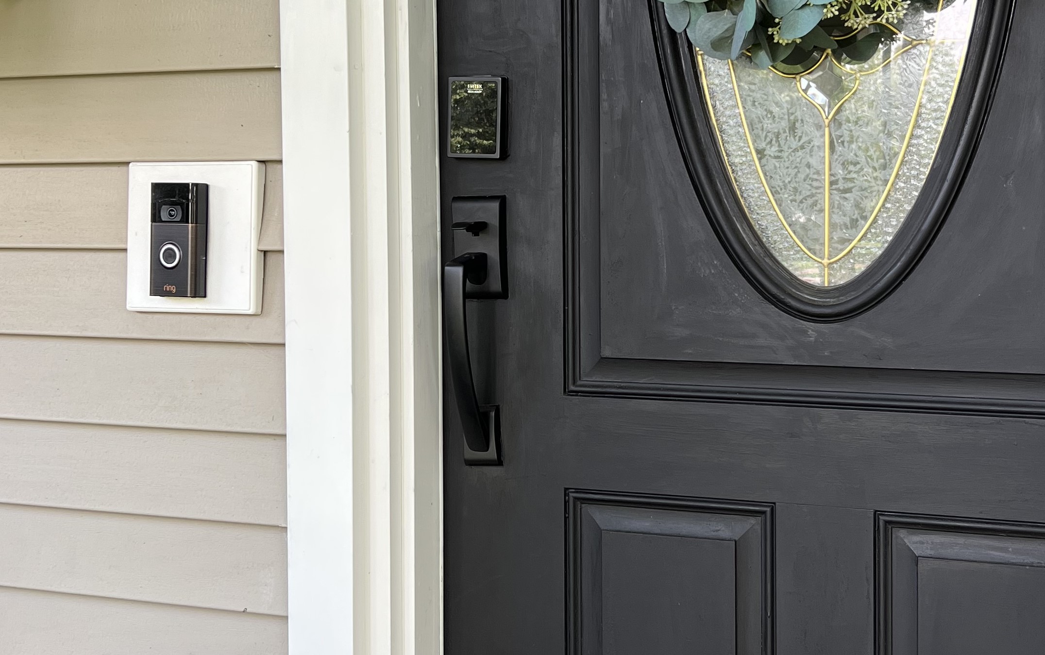 Ares EMPowered Motorized Touchscreen Smart Keypad Entry Set | Emtek