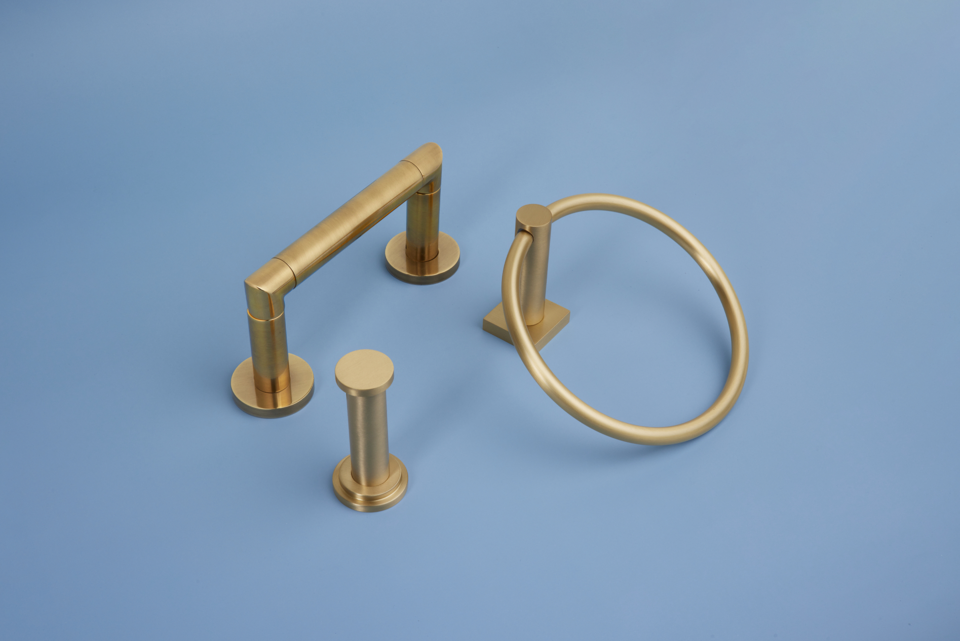 Modern Tubular Brass Towel Bar | Emtek